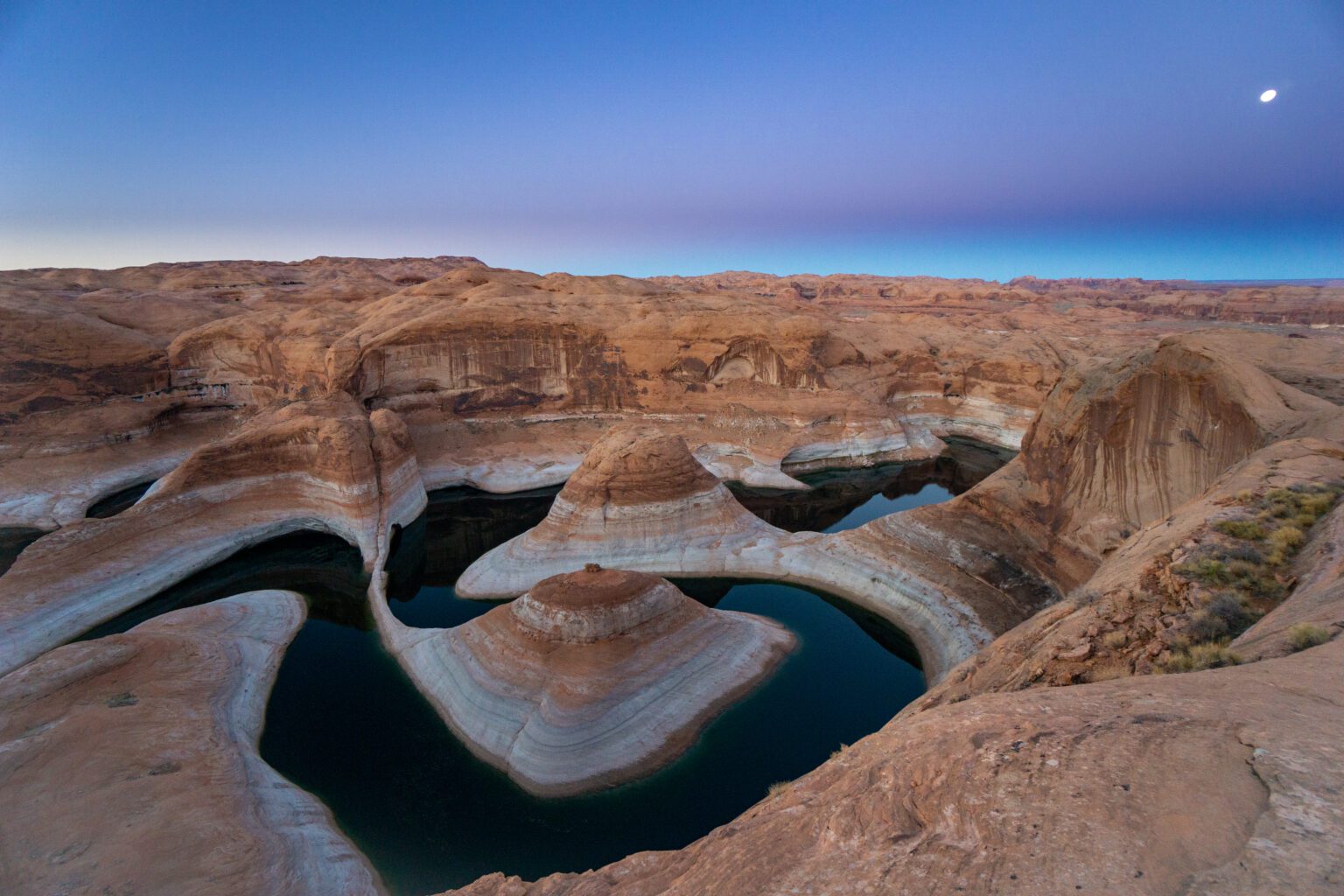 16 Mega Epic Escalante Hikes to Try in 2024 + Secret Expert Tips